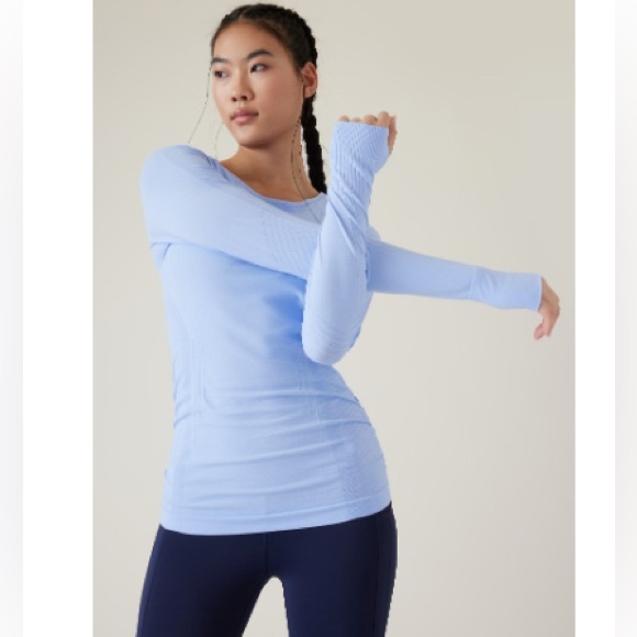 Athleta | Tops | Athleta Carolina Blue Long Sleeve Speedlight Seamless ...